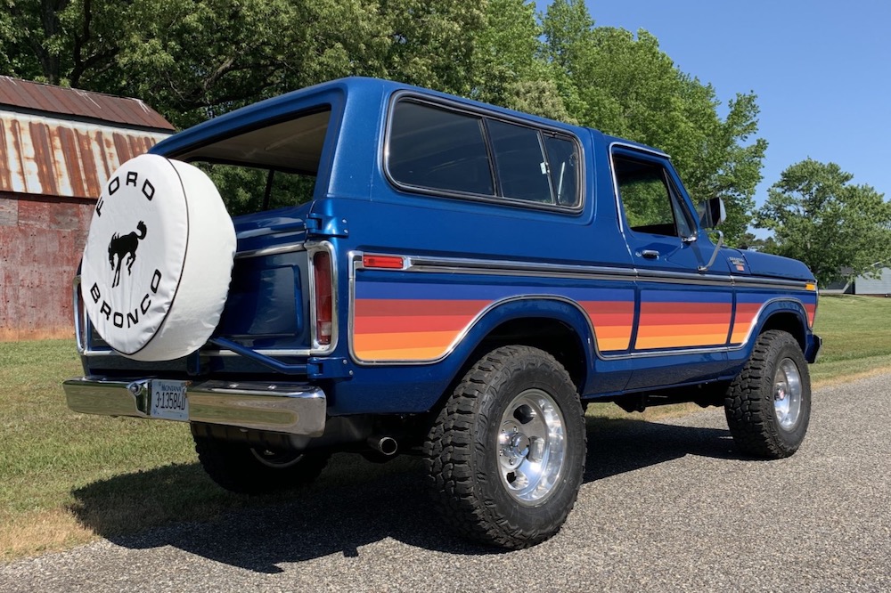 Beautiful Blue Bronco Ranger Up for Auction on 'BAT' - Ford-Trucks.com