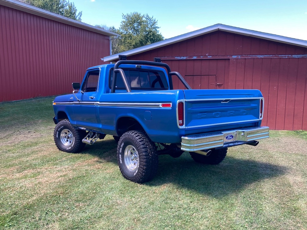 Sweet 1978 Ford F-150 Features Period-Correct Mods From Another Era ...